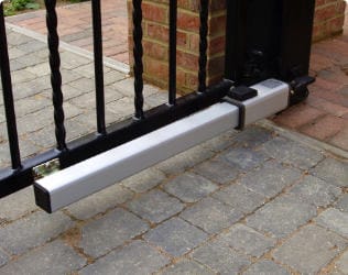 Metal Gates & Railings in Buckingham - RS Engineering